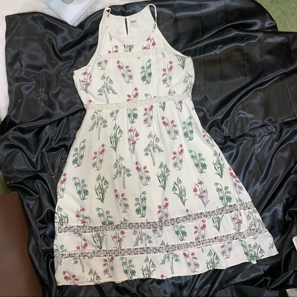 LC Lauren Conrad | Dresses | Lc Laura Conrad Disney Collection Summer ...